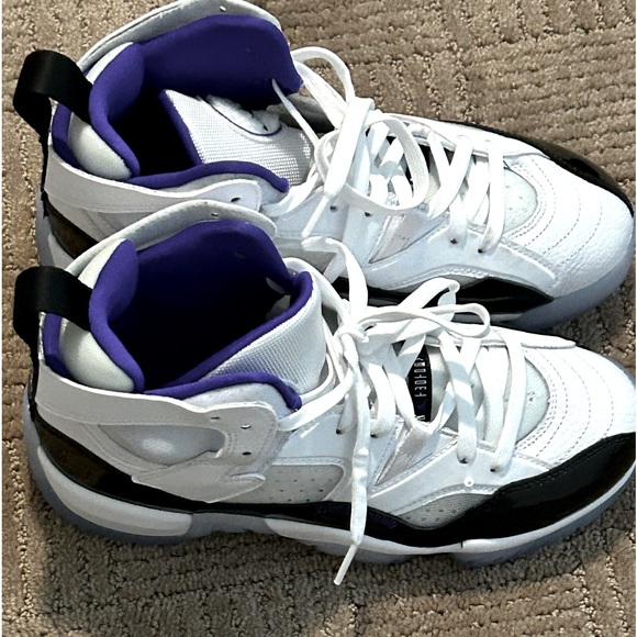 Jordan | Shoes | Big Kids Jordan Jump Man Two Trey Basketball Shoes ...